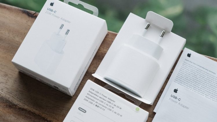 Những lý do khiến cho bạn chỉ nên sử dụng sạc iPad chính hãng
